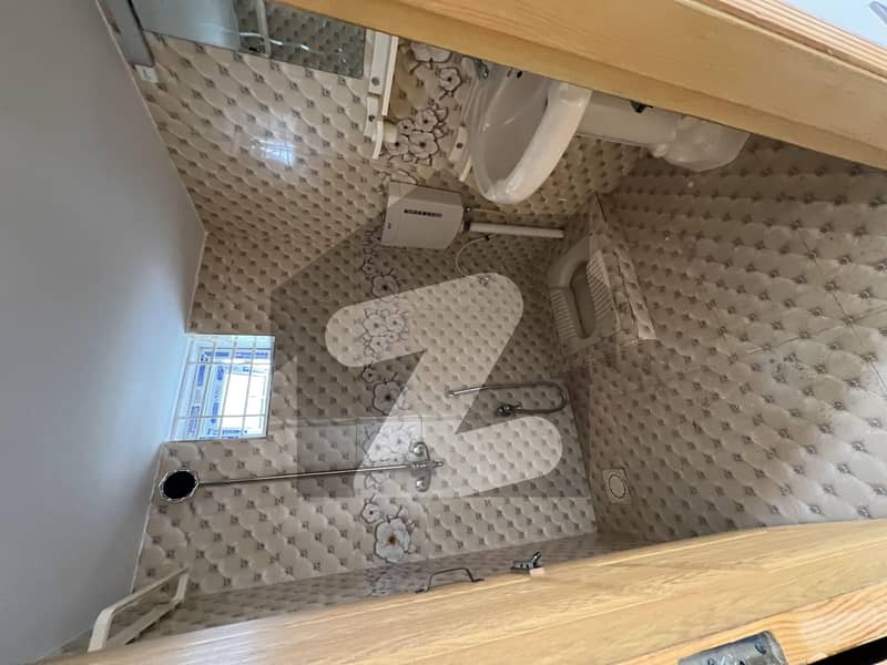 2nd floor For Rent in I 11/2 I-11/2, I-11, Islamabad ID49308431 ...