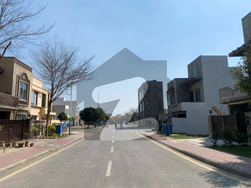 10 marla plot Central Park - Block G, Central Park Housing Scheme ...