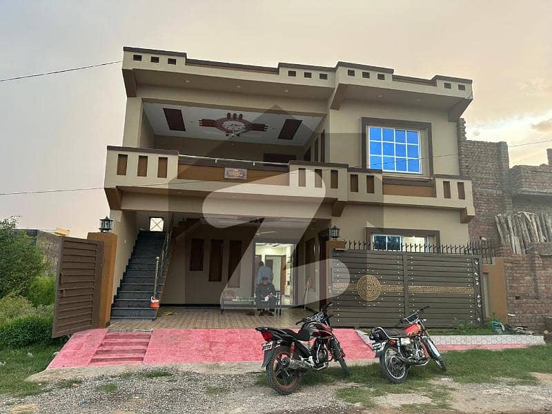 Prime Location 10 Marla House available for sale in Gulshan Abad ...
