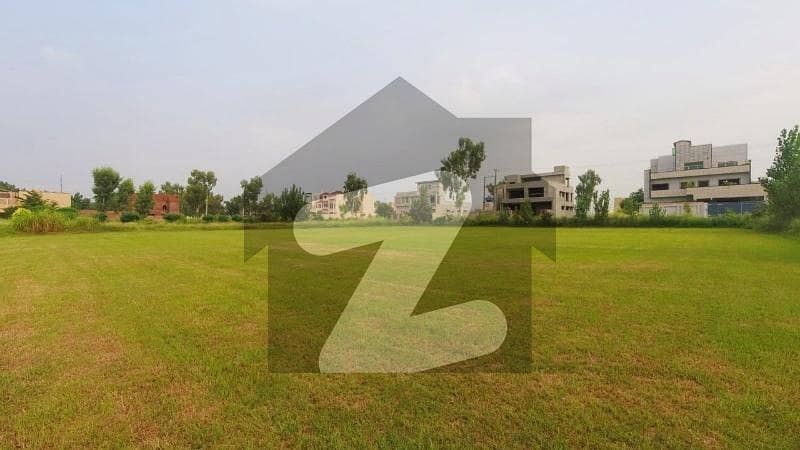 1 Kanal Residential possession Plot for sale Punjab Block Chinar Bagh ...