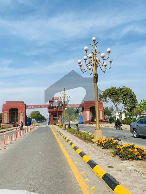 1 KANAL FACING PARK BEAUTIFUL PLOT FOR SALE IN C2 BLOCK BEST FOR ...