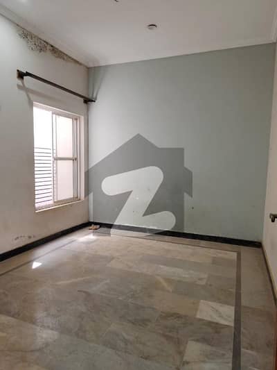 In Warsak Road You Can Find The Perfect Prime Location House For Rent ...