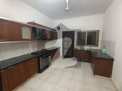 Askari 5 - Sector C Flat Sized 2600 Square Feet Askari 5 - Sector C ...