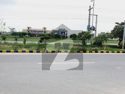 BEST OPPORTUNITY TO BUY 1 KANAL CORNER PLOT ON PRIME LOCATION AWT Phase ...