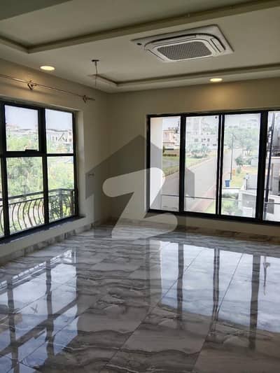 1 Kanal AC Installed Upper Portion With Available For Rent Bahria ...