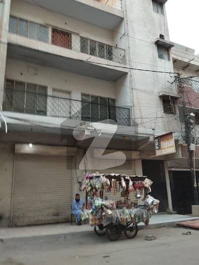 Prime Location 107 Square Yards House Up For sale In PECHS Block 2 ...