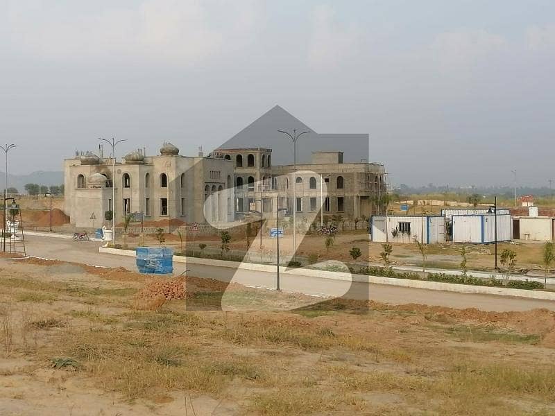 7 Marla Plot File Available For sale In Senate Secretariat Employees ...