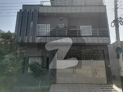 House For sale Is Readily Available In Prime Location Of Green Town Green Town, Faisalabad ...