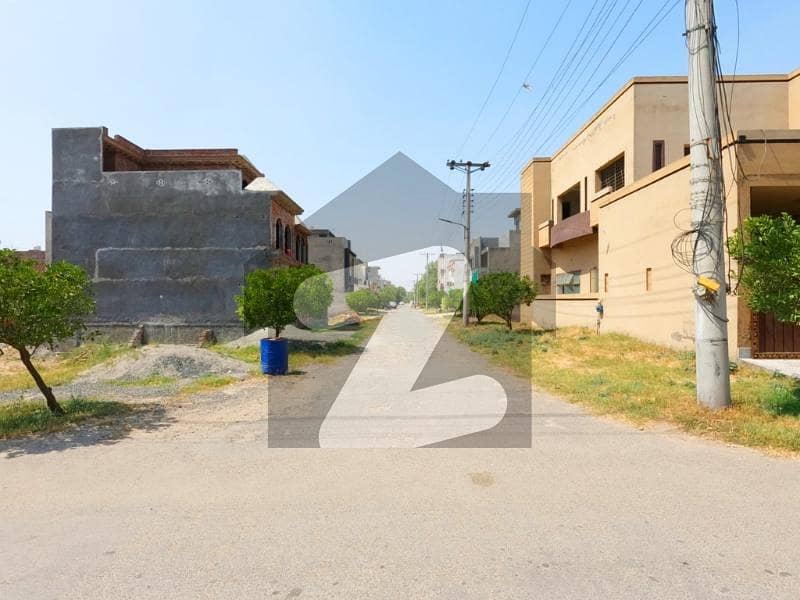 10 Marla Facing Park Plot For Sale In Premium Block SA Gardens Phase 2 ...