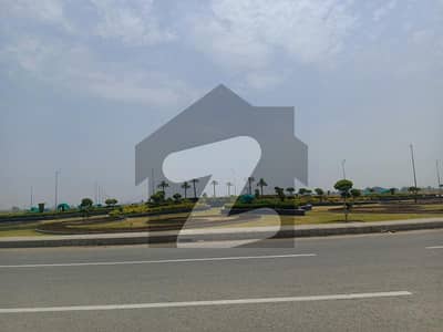 Plots for Sale in DHA Phase 8 - Ex Park View Lahore - Zameen.com