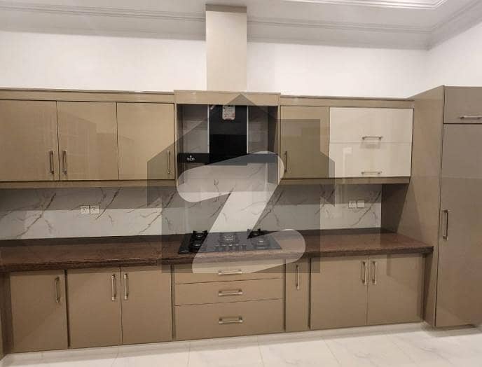 Brand New 1 Kanal upper portion Available For Rent Near to park Newly ... Brand New 1 Kanal upper portion Available For Rent Near to park Newly ...
