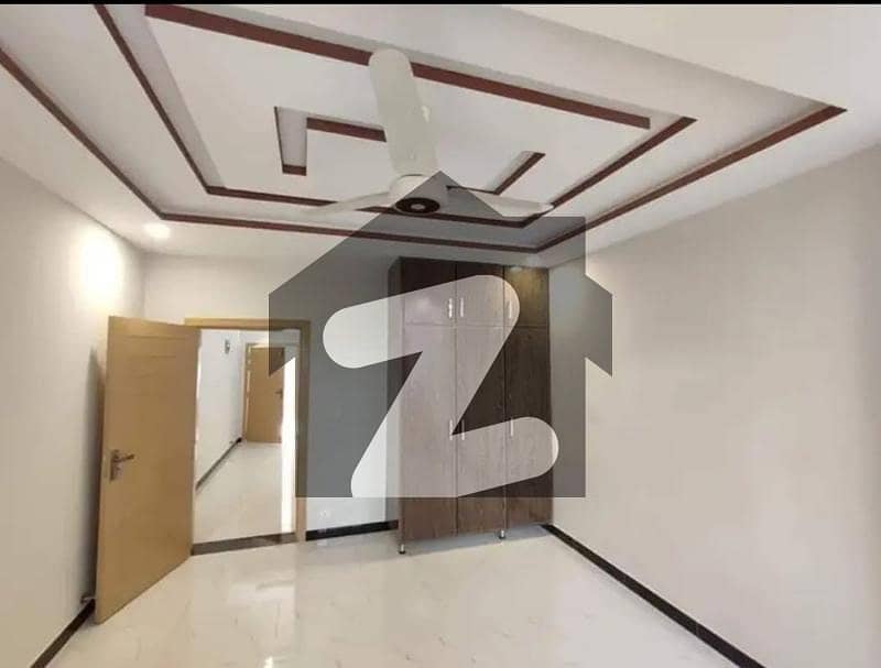 900 Sq/Ft Prime Ground Floor Apartment For Sale In PHA G10 G-10 ...