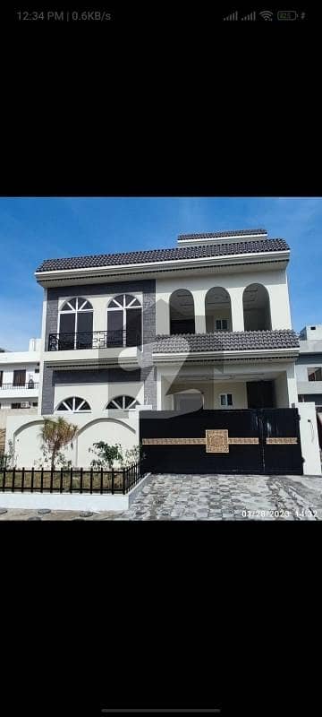 8 Marla Brand New House Near Mosque and park MPCHS - Block E, MPCHS ...