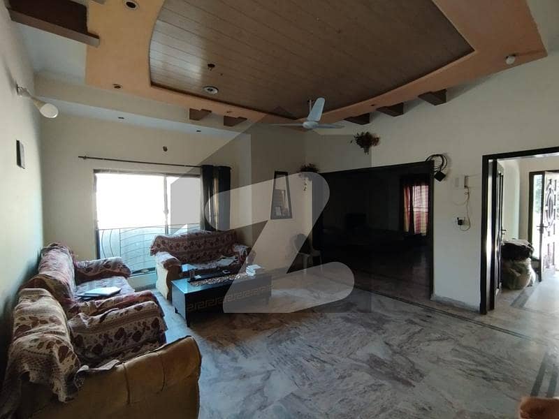 Lowrr Portion 10 Marla Pcsir Staff society 3Bedroom PCSIR Staff Colony ...