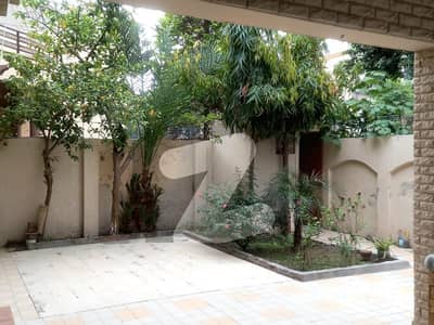 16-Marla 6-Bed Double Unit House Available For Sale in PAF Colony Oppo ...