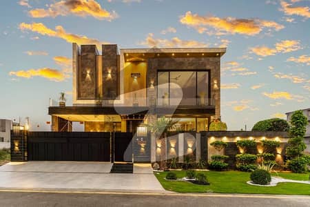 Luxurious 1 Kanal Home With Park Views In Dha Phase 7 DHA Phase 7, DHA ...