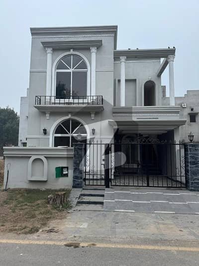 BRAND NEW HOUSE FOR SALE IN VERY REASONABLE PRICE Low Cost - Block C ...