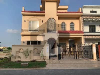 10 MARLA House Spanish Design Beautiful Location Nearby Park | Mosque ...