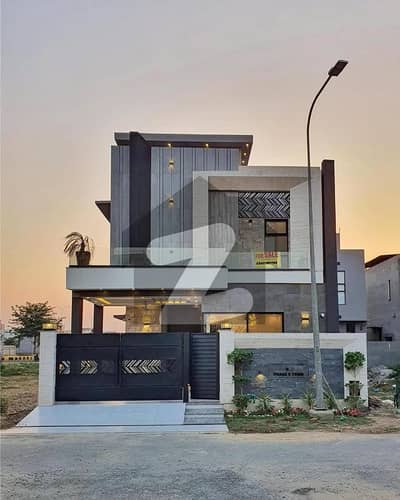 8 Marla House Available For Sale In DHA Phase 9 Town Lahore DHA 9 Town ...