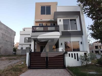 Houses for Sale in Bahria Town Islamabad - Zameen.com