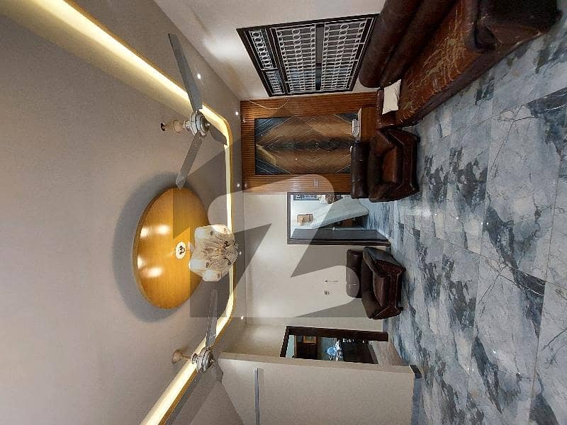 Book A Prime Location Flat Of 2000 Square Feet In Dhoraji Colony ...