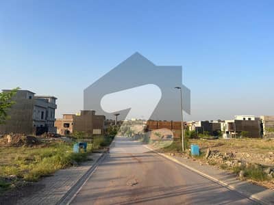 LEVEL PLOT / SOLID LAND / INVESTORS PRICE / HOT DEAL DHA Phase 5 ...