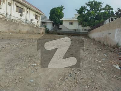 1000 Yards Residential Plot At Most Wanted And Spacious Location Near ...