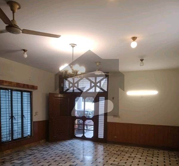 Model Town Extension House For Rent Sized 20 Marla Model Town Extension ...