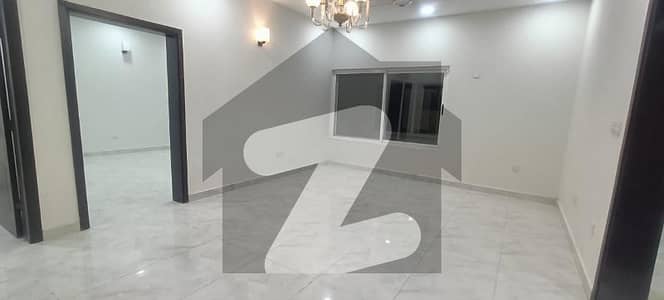 Avail Yourself A Great 350 Square Yards Upper Portion In Falcon Complex ...