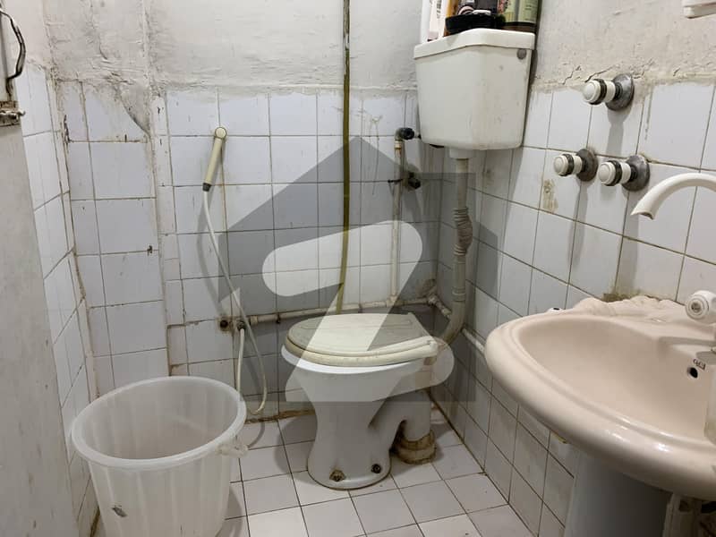 2 bed Lounge 3rd floor flat for Rent in Hunaid City Gulistan-e-Jauhar ...