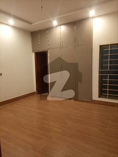 6 Marla Brand New Beautiful Upper Potion For Rent In MPS Road Multan ...