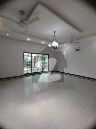 Houses for Rent in EME Society Lahore - Zameen.com