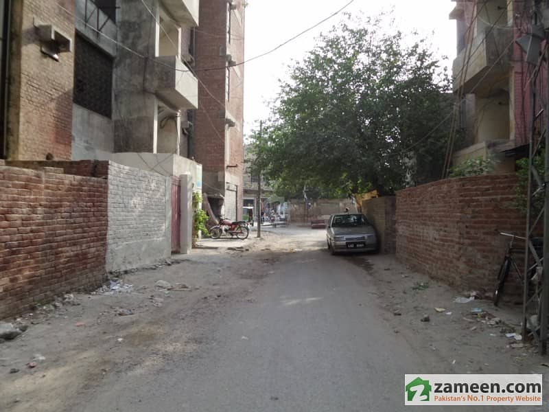 Flat Is Available For Sale Model Town - Block Q, Model Town, Lahore ...