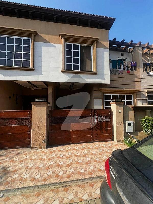 5 Marla House for Sale in Paragon City Block woods Paragon City - Woods ...