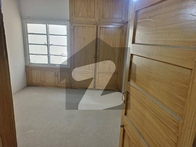 AL-AZAM Two Bed Ground Floor Flat (700 Sq-Ft) Block-1 F. B Area On Sale ...
