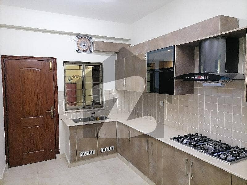 Ideal Flat For Sale In Askari 11 - Sector B Askari 11 - Sector B ...