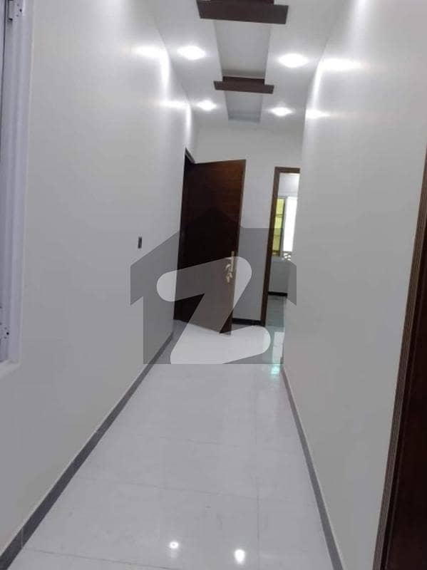 A Prime Location 200 Square Yards Upper Portion Located In PECHS Block ...