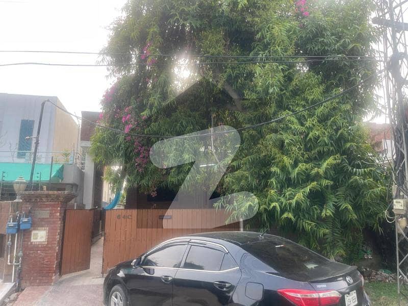 1 Kanal 5-Bedroom Solidly Built House for Sale in DHA Phase 1 Prime ...