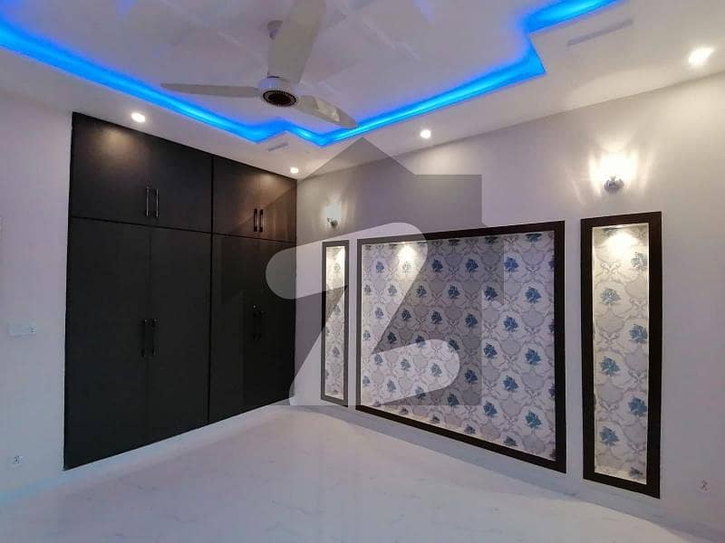 Prime Location In Park View City - Overseas Block 5 Marla House For ...