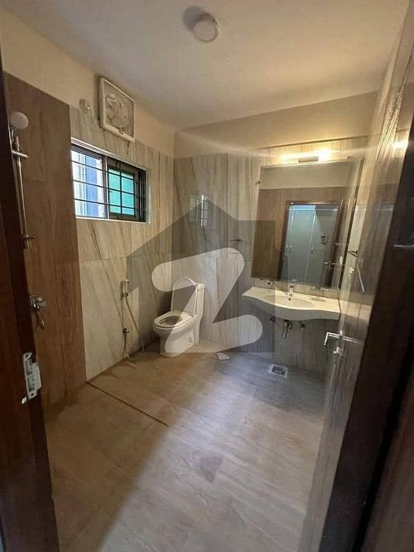3 Bed Dd Flat Available For Sale In Gulshan Block 2 Harmain Royal ...