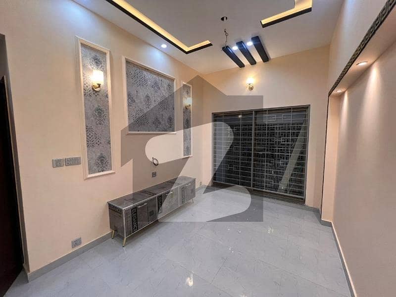 AAM Property Group Al Hafeez Garden Phase 1 5 Marla Beautiful Double ...