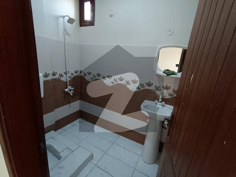 Flat with Roof | 2 Bed 2 Bath | State Bank Society State Bank of ...