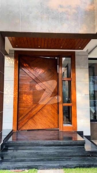 30 Marla Modern House With Basement - Fully Renovated Near Golf Club In ...