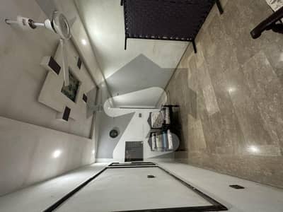 Neat And Clean Portion Taj Bagh Scheme, Lahore ID52071731 - Zameen.com