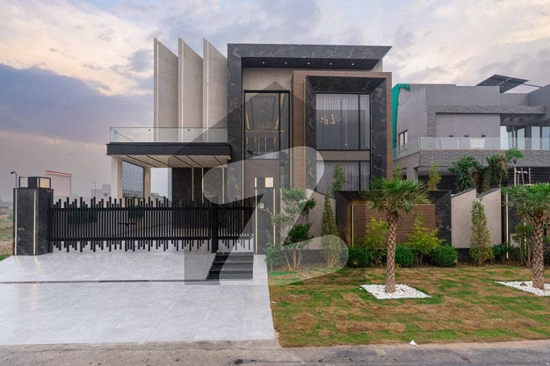 FACING DHA RAYA THE MOST FUTURISTIC BRAND NEW MODERN HOUSE FOR SALE DHA ...