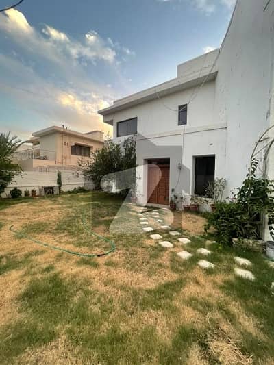 Prime Location DHA Phase 1 House Sized 600 Square Yards For sale DHA ...