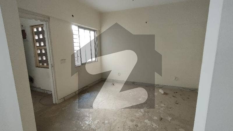 Flat Of 1700 Square Feet Available In Grey Noor Tower & Shopping Mall ...