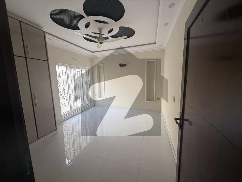 5 Marla Brand New Upper Portion For Rent Central Park - Block B ...