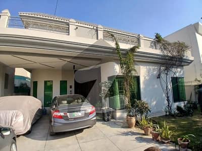 Very Beautiful House Good Looking DHA Phase 4 - Block FF, DHA Phase 4 ...