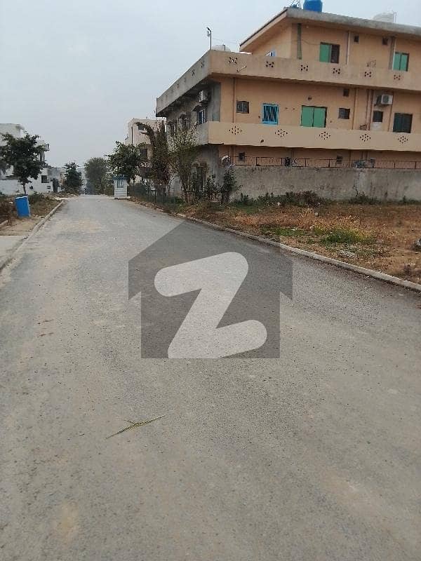 7 Marla Plot For Sale Available In Jinnah Jinnah Gardens Phase 1 ...